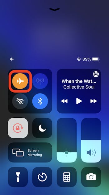How to Use an iPhone in Airplane Mode | Macinstruct
